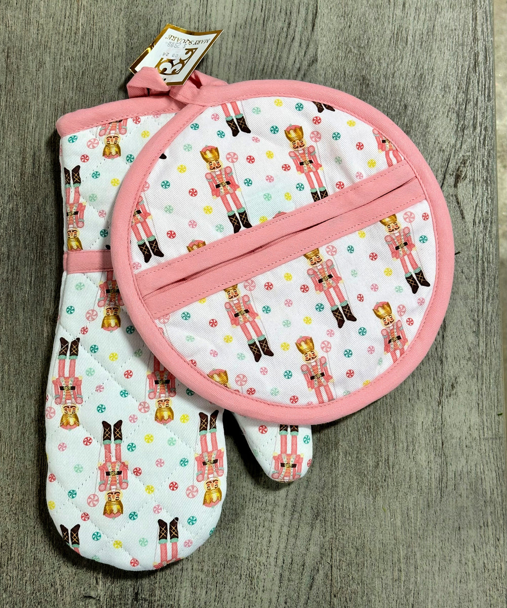 Pink Nutcracker Christmas Potholder Set – Ellis Home & Garden